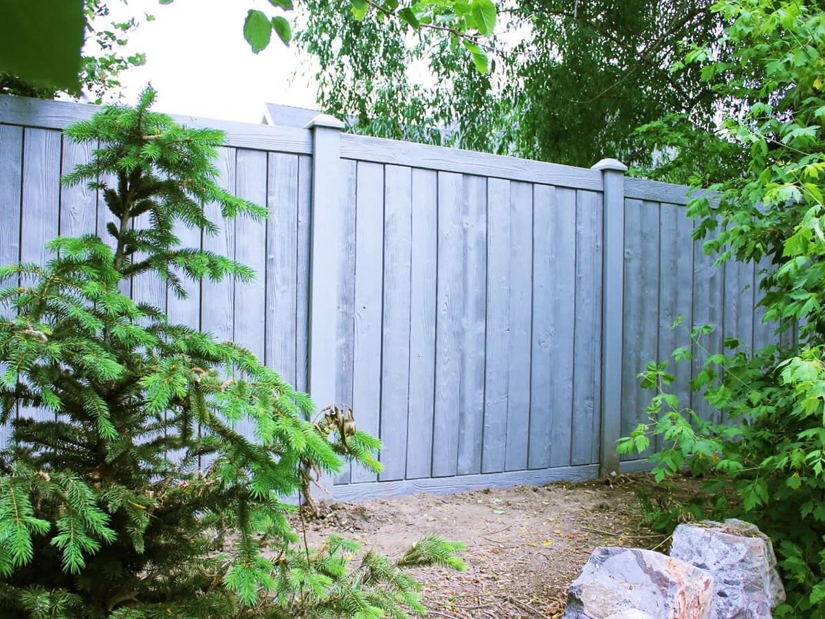 SimTek Fencing - North River Fence